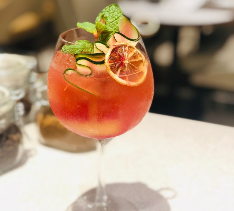 Dining Cafesummit | Summit Hotels and Resorts