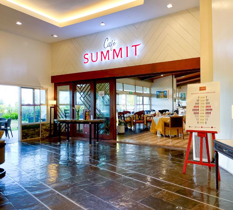 Dining Cafesummit | Summit Hotels and Resorts
