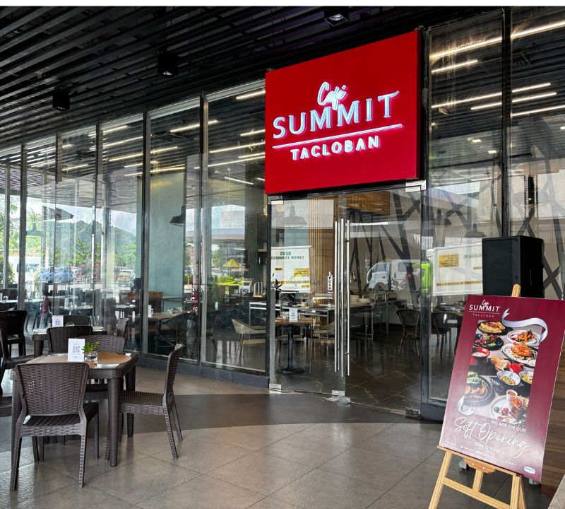 Dining Cafesummit | Summit Hotels and Resorts
