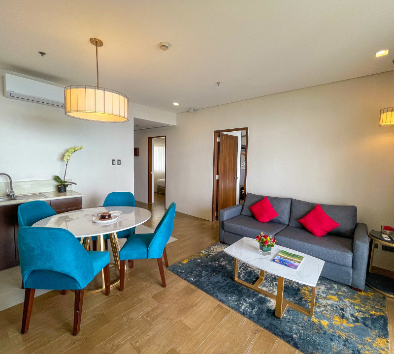 Summit Ridge Tagaytay: Summit Lakeview Two-Bedroom Suite