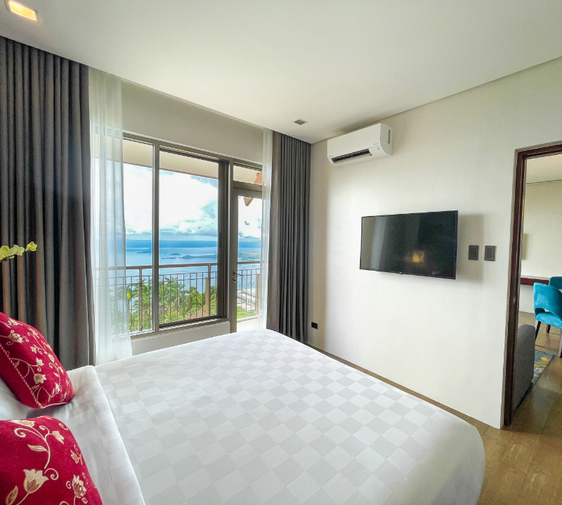 Summit Ridge Tagaytay: Summit Lakeview Two-Bedroom Suite